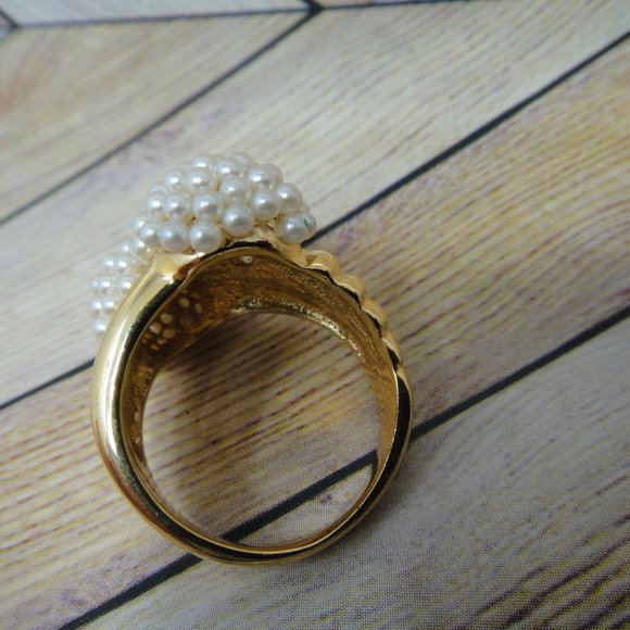 IVANA | Jewelry | Vintage Ivana Ring Faux Pearl Gold Tone Double ...